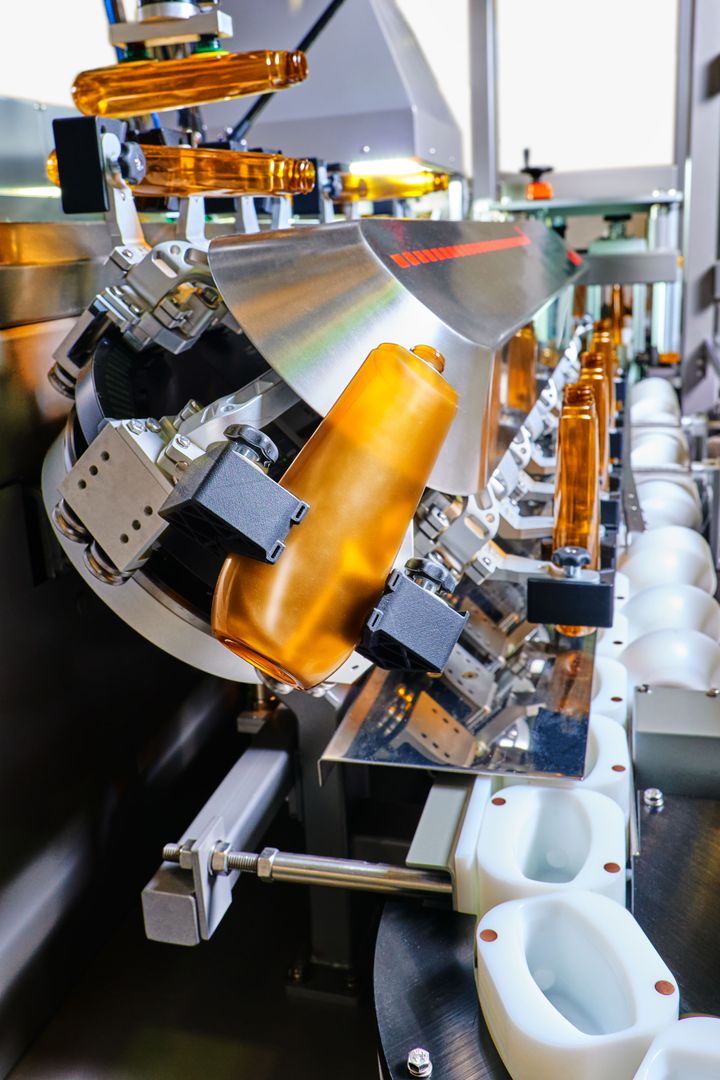 Robotic unscrambler Pickfeeder Series | Packfeeder